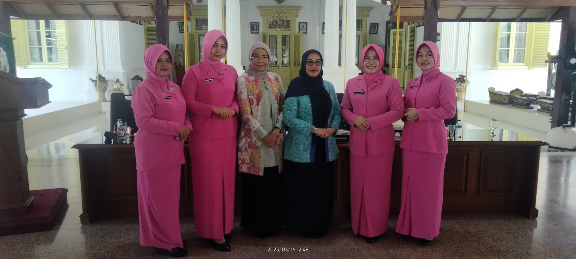 dr Hj Elin Herlina Terpilih Menjadi Ketua GOW Kabupaten Cirebon Masa ...